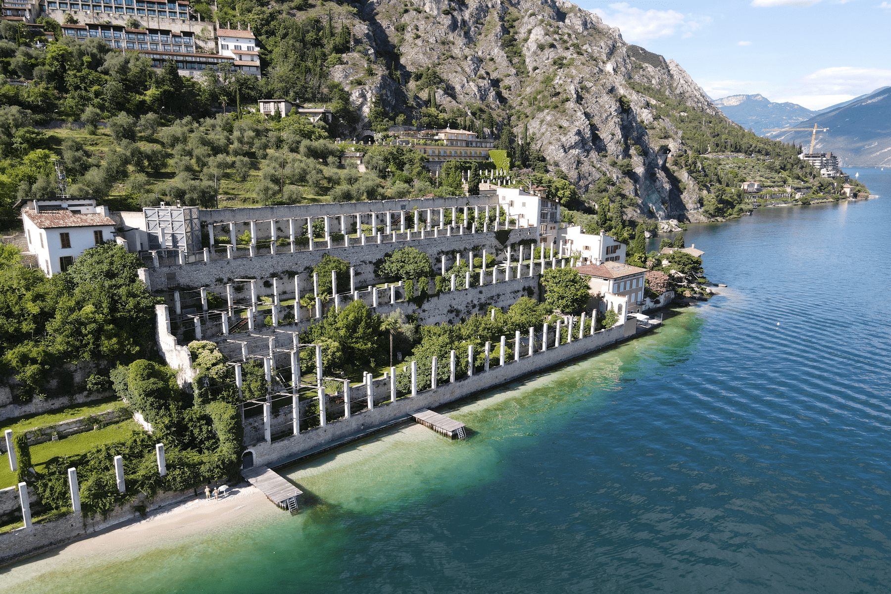 Lakefront Romantic Villa | Lake Garda - SopranoVillas